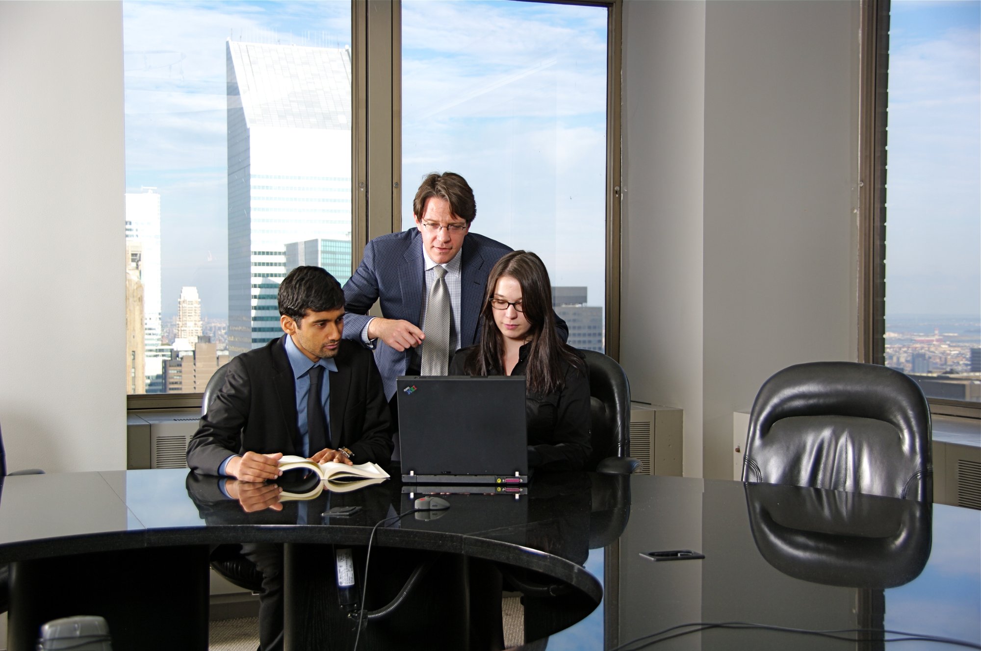 5 Core Skills of Outstanding Sales Leaders by Craig Lowder - SalesPOP!